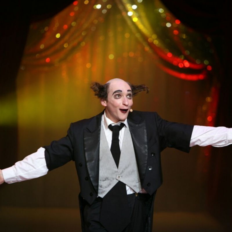 Housch-ma-Housch, clown de reprise.