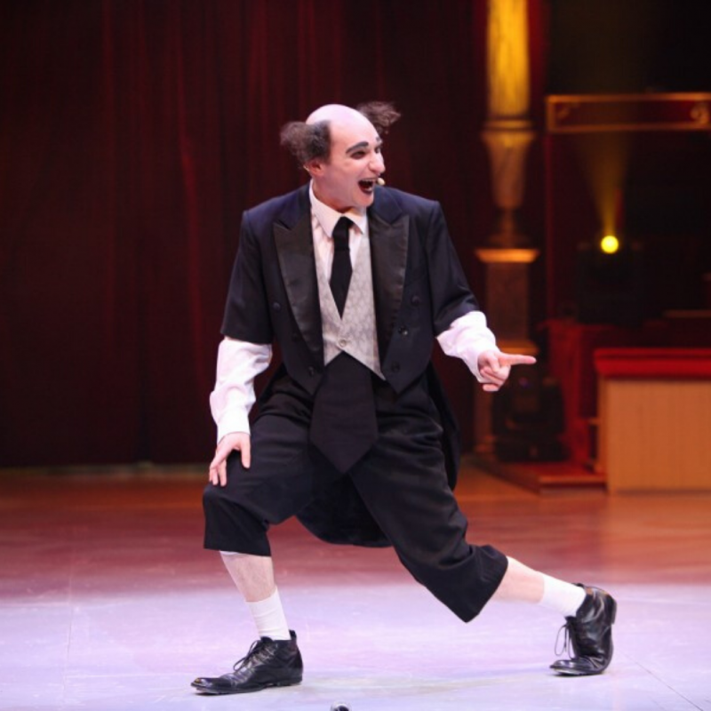 Housch-ma-Housch, clown de reprise.